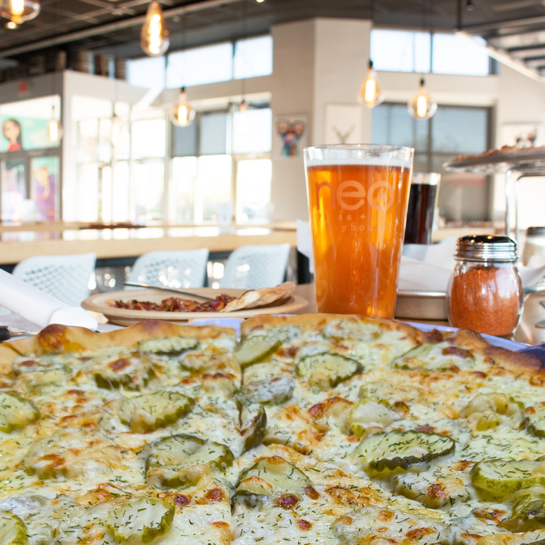 Neo Pizza & Taphouse (Annapolis) | Charm City Entertainment